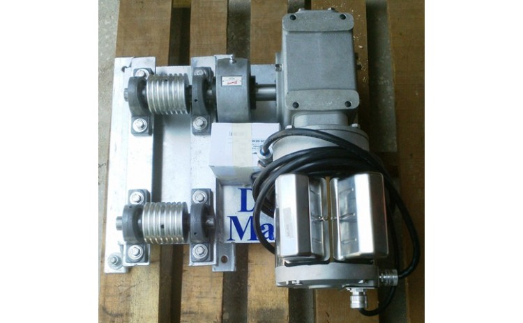 BR85 PUSH-PULL BOAT RAMP WINCH